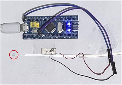 High-throughput piezoelectric droplet dispenser driven by ultra-low ...