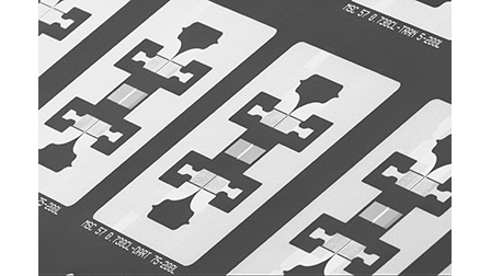 A GHz-frequency multistrip acoustic beam splitter for quantum ...