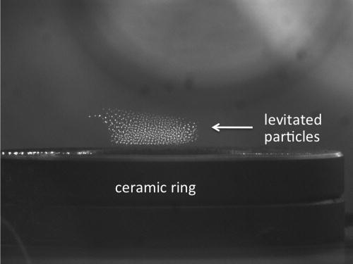 Synthesis of diamond fine particles on levitated seed particles in a rf ...
