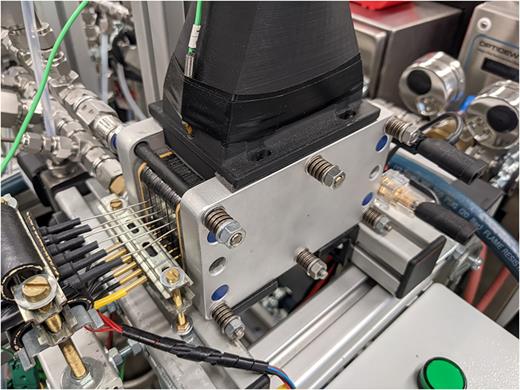 Optimization and design for additive manufacturing of a fuel cell end ...