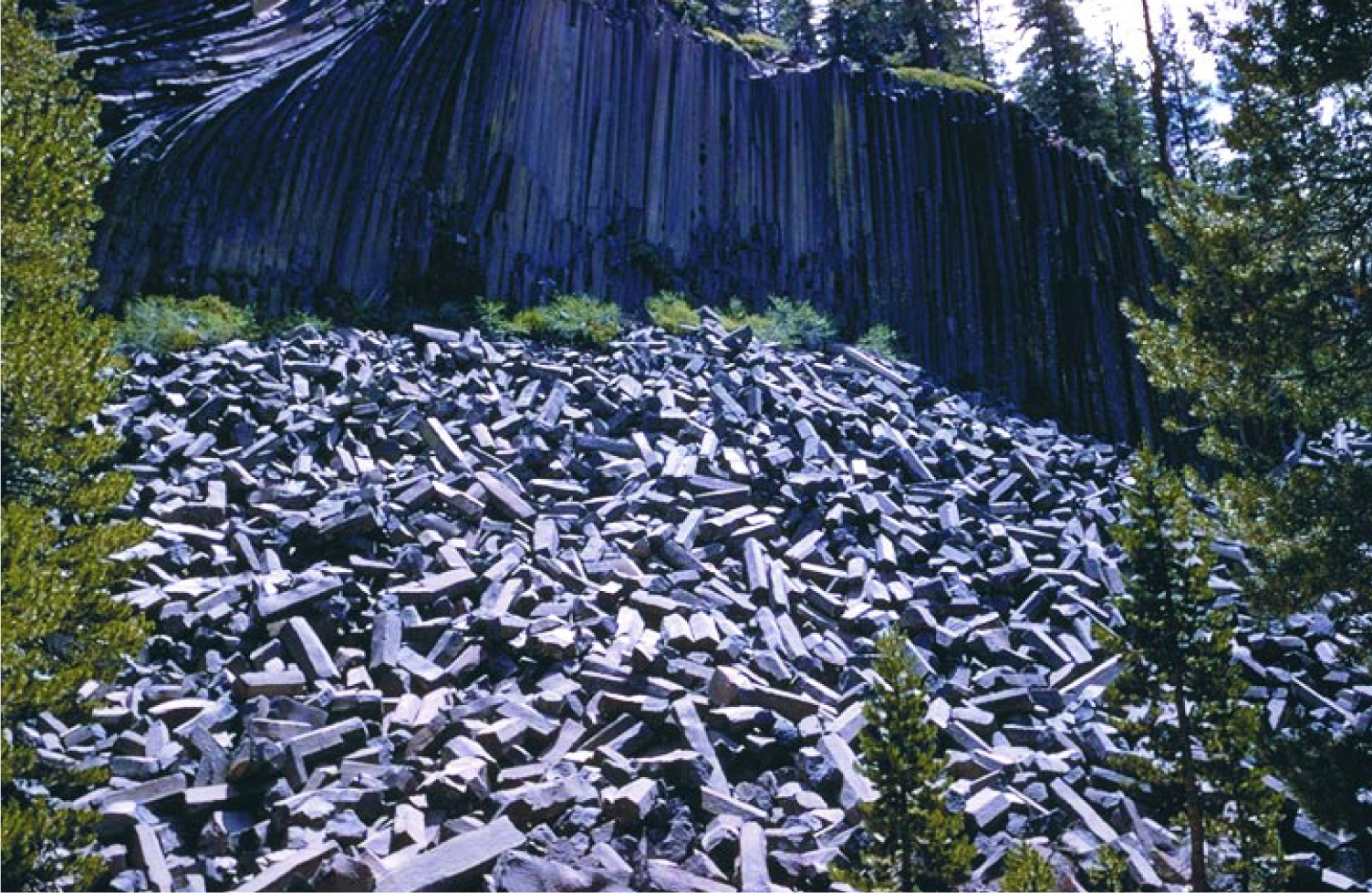 Discrete and Continuum Descriptions of Matter | Physics Today | AIP ...