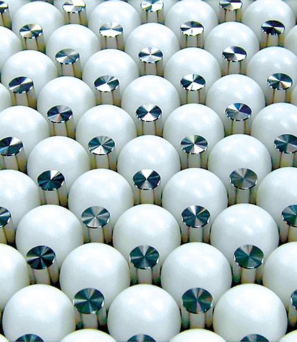 A 2D granular crystal | Physics Today | AIP Publishing