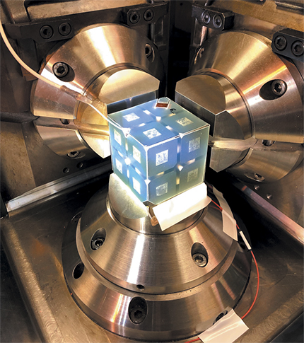 Measurements of elusive mineral could explain mantle discontinuity ...