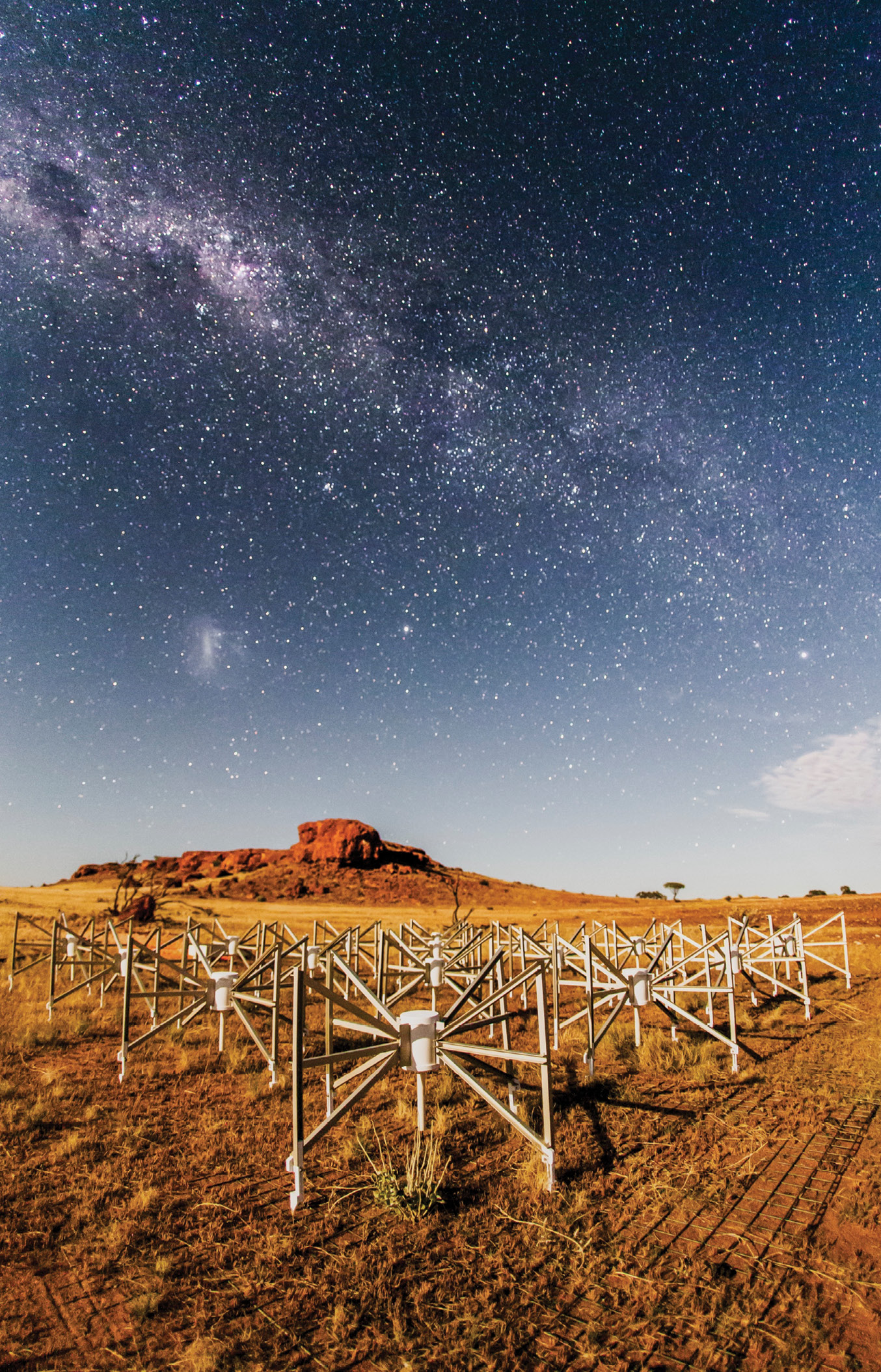 An unexplained, long-period radio-transient discovery | Physics Today ...