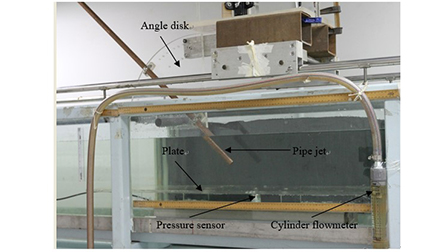 Numerical study on flow characteristics of a submerged circular water ...