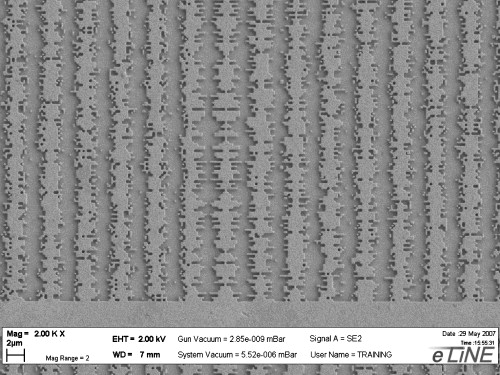 Quantum-dot-array diffraction grating with single order diffraction property for soft x-ray ...