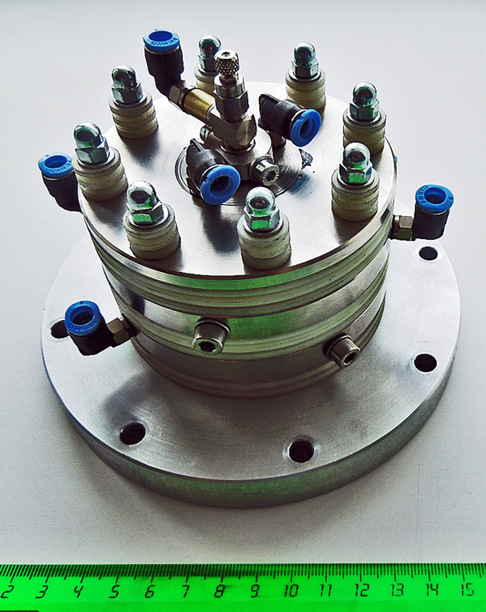 Low-energy dc ion source for low operating pressure | Review of ...
