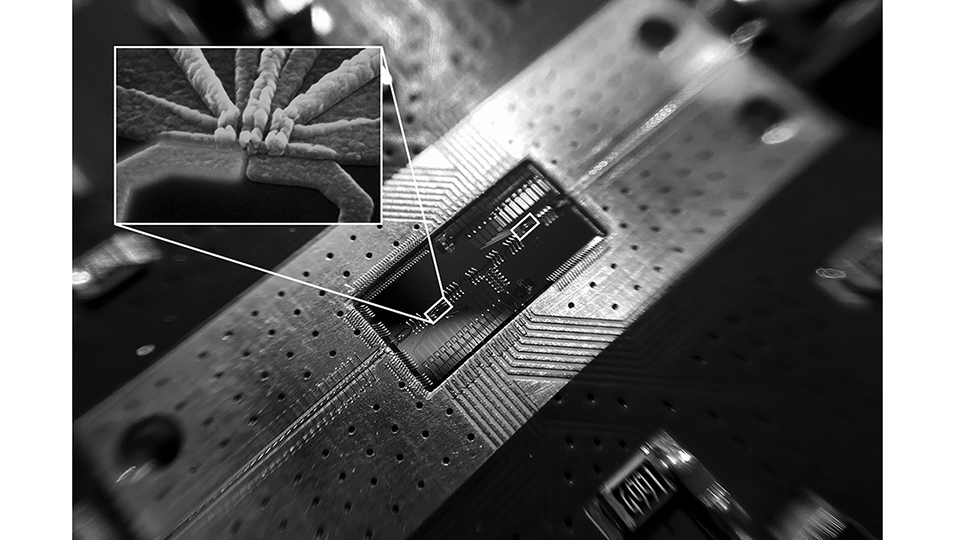 Enhancing qubit connectivity in spin-based quantum computers | Scilight ...