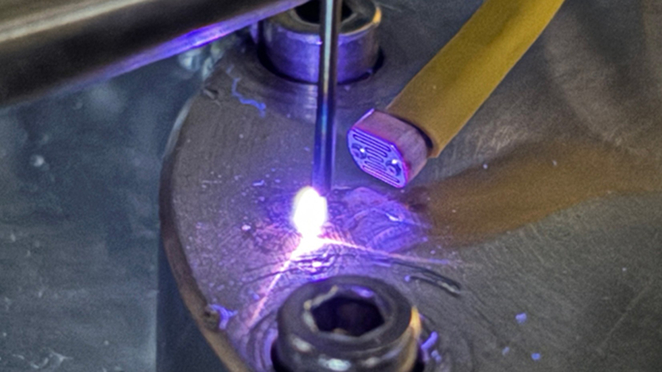 Low-cost sensors expand opportunities for practical plasma education ...